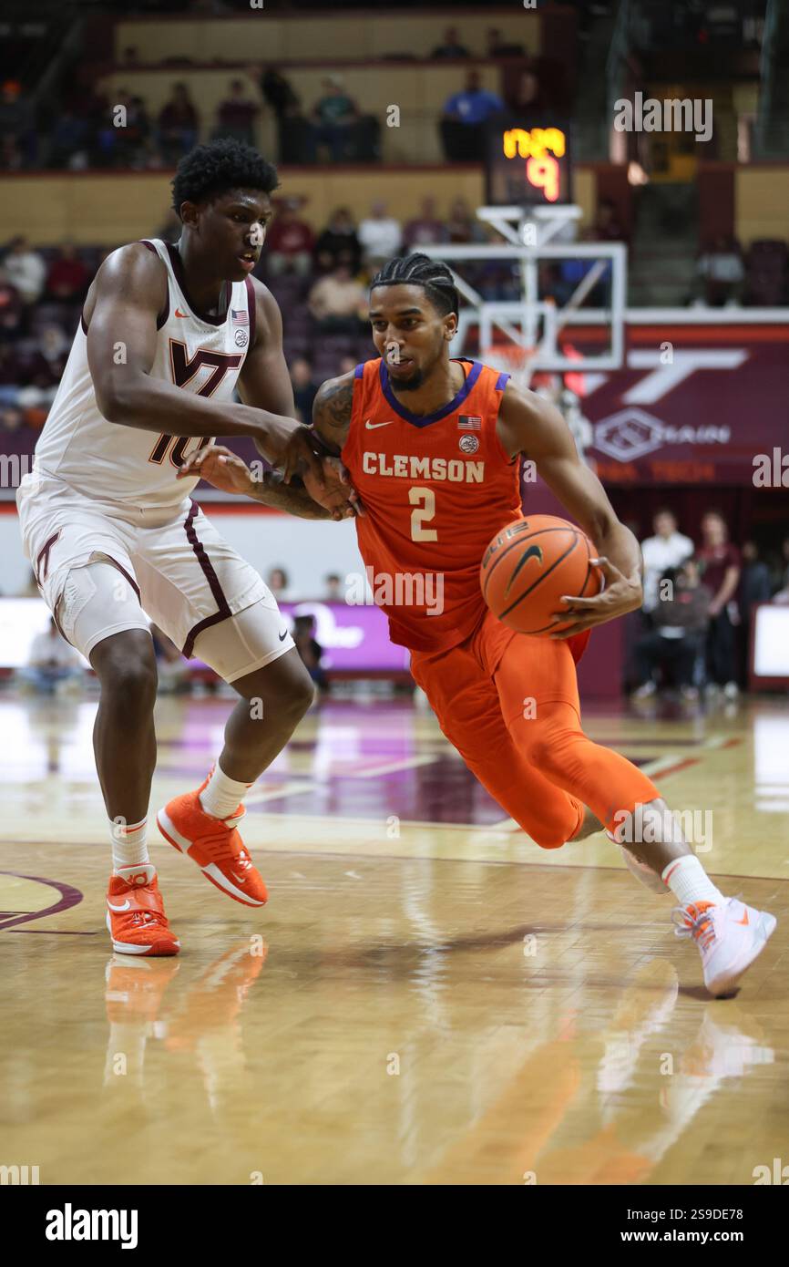 January 25, 2025: Clemson Tigers guard Dillon Hunter (2) drives to the ...