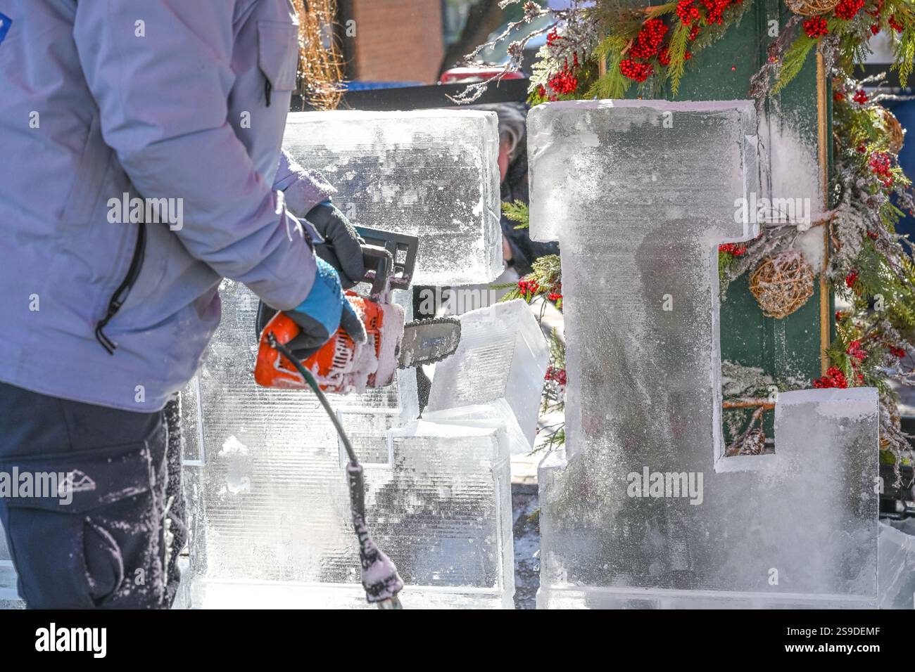 Ice sculptor artists give an ice carving demonstration - Ice Sculpture ...