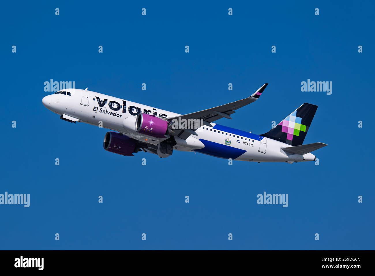 Los Angeles Intl. Airport 1-18-2025 Inglewood, CA USA Volaris El ...