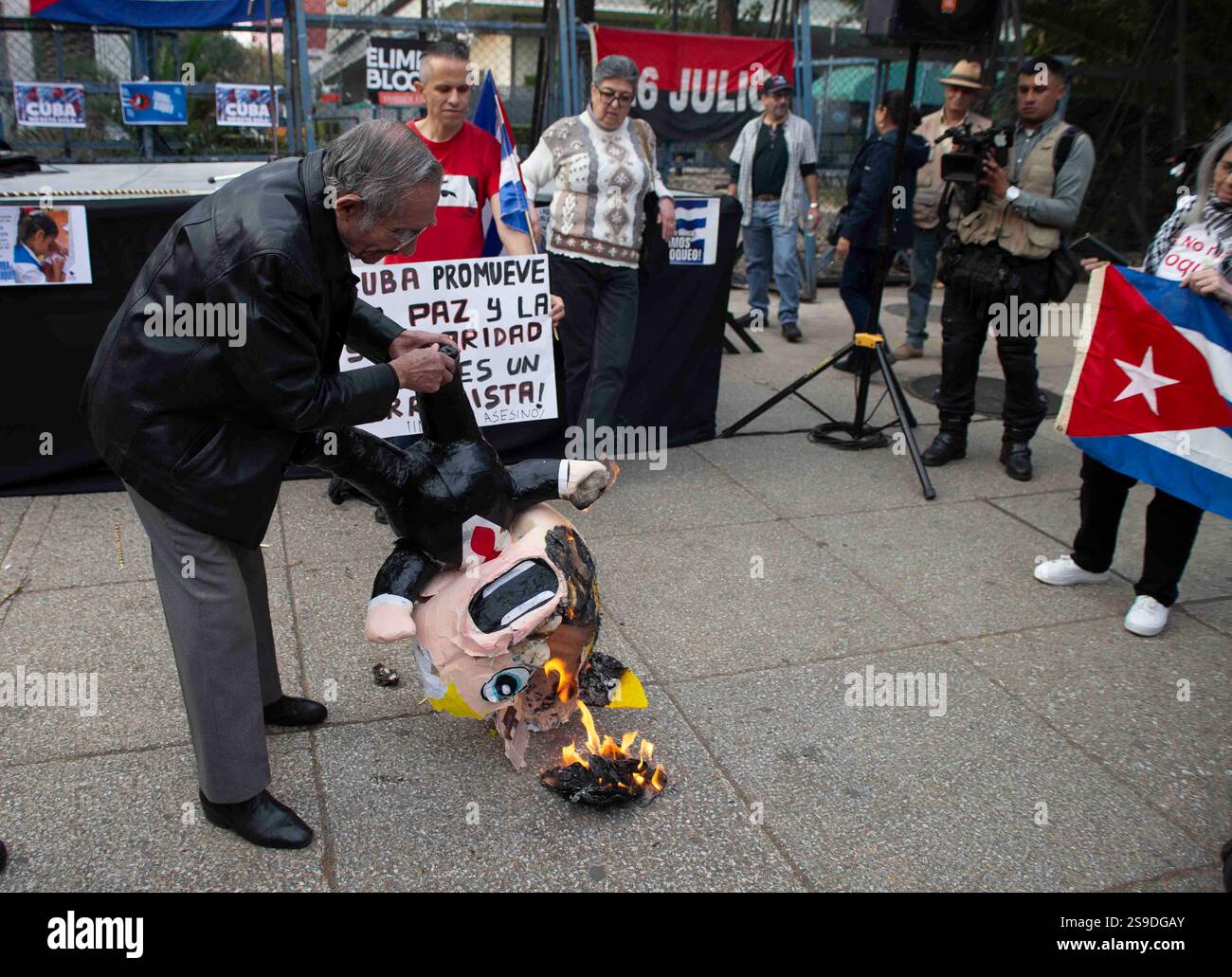 January 25, 2025, Mexico City, Mexico, Mexico: Mexican activists ...