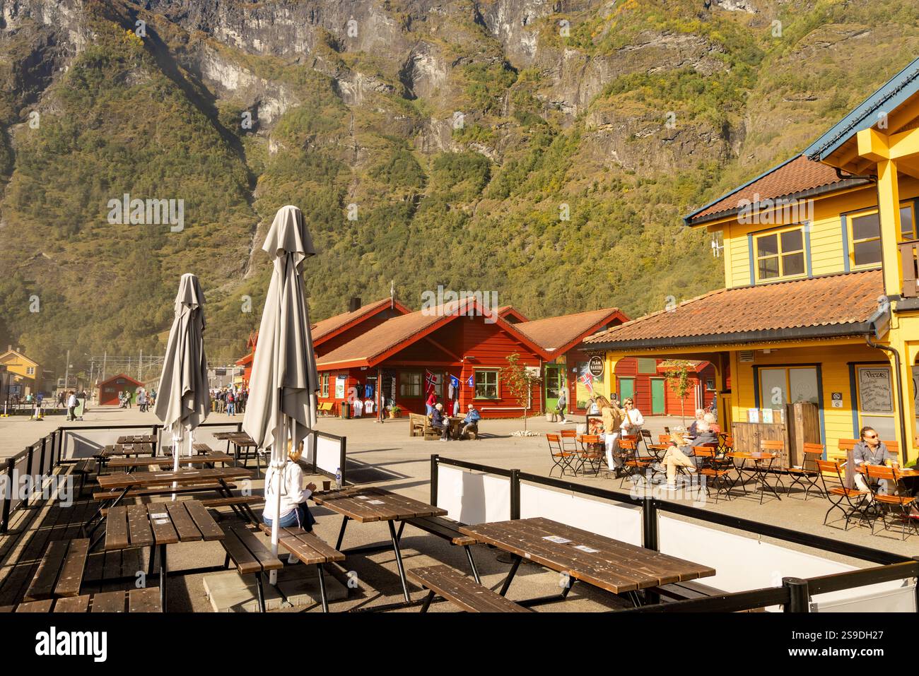 Flam village in Norway, shops and stores in this small norwegian ...