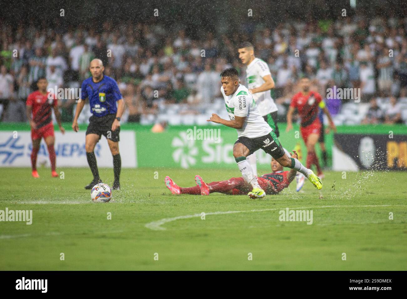 PR - CURITIBA - 01/25/2025 - PARANAENSE 2025, CORITIBA x ATHLETICO-PR ...
