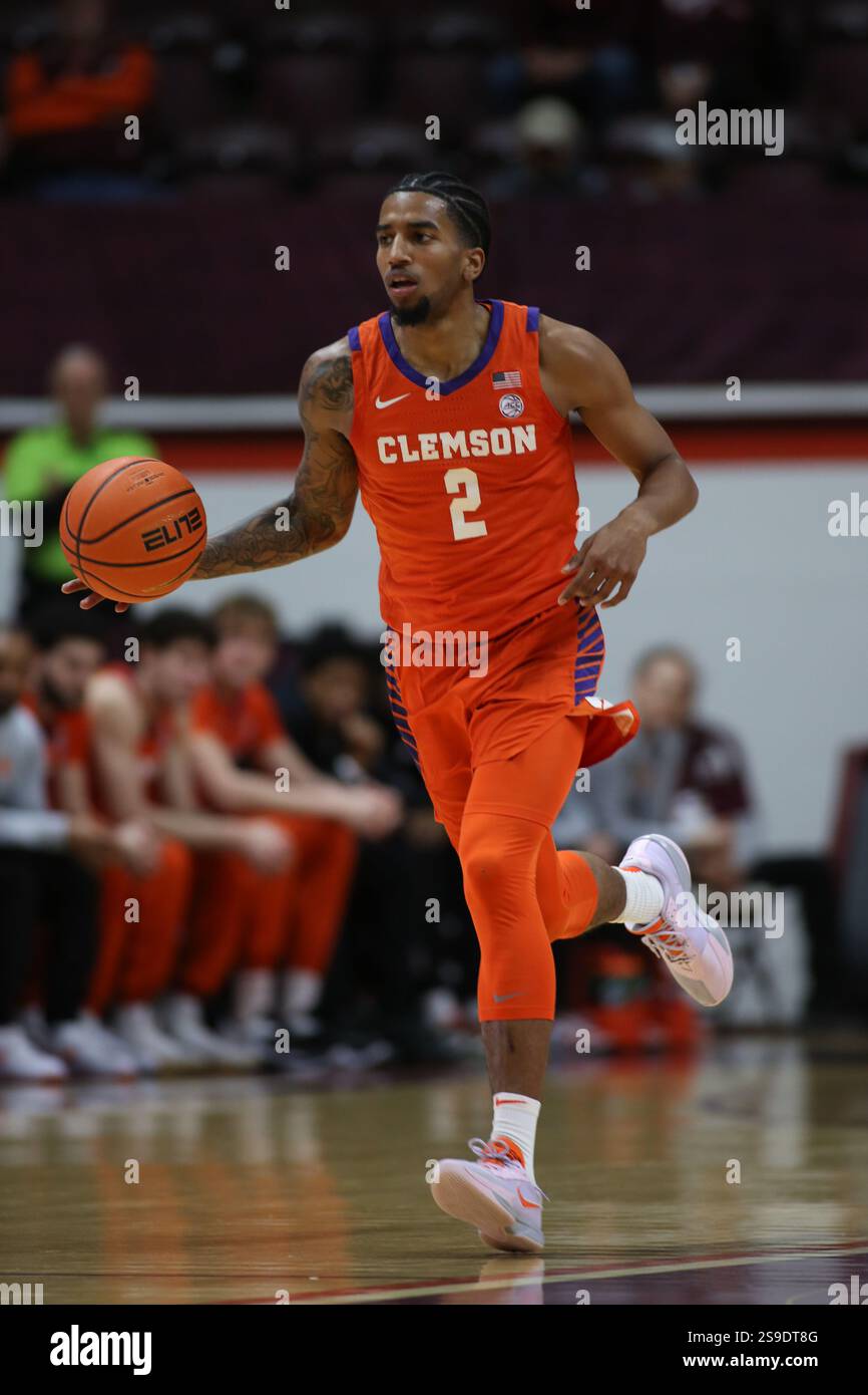 January 25, 2025: Clemson Tigers guard Dillon Hunter (2) brings the ...