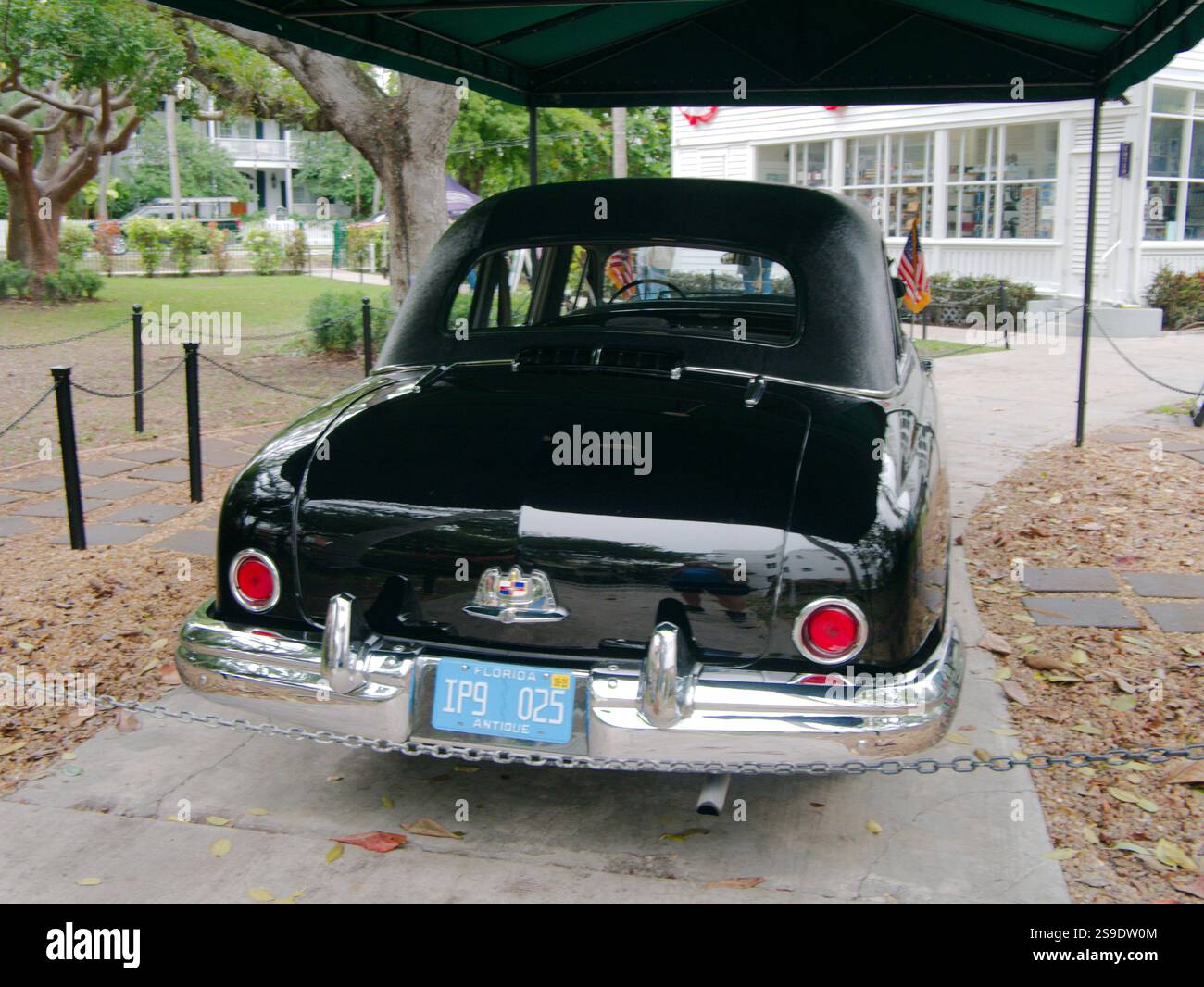 1950 black Cosmopolitan Lincoln Limousine from President Harry Truman's ...