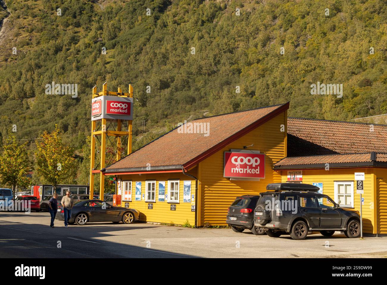 Co-op supermarket grocery store in the norwegian village of Flam, south ...