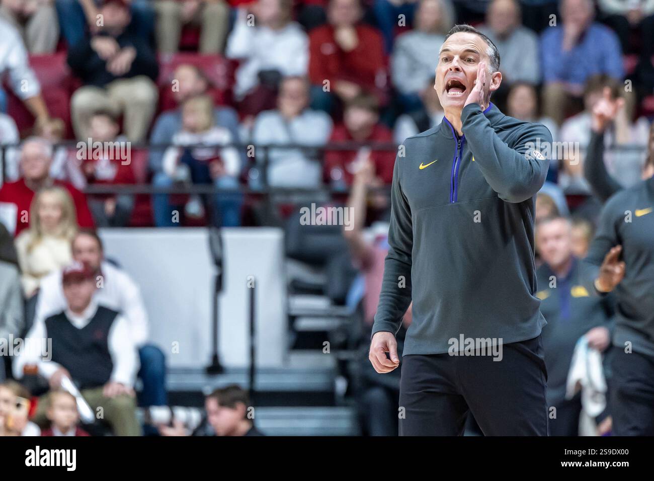 LSU head coach Matt McMahon yells to his team during the first half of ...