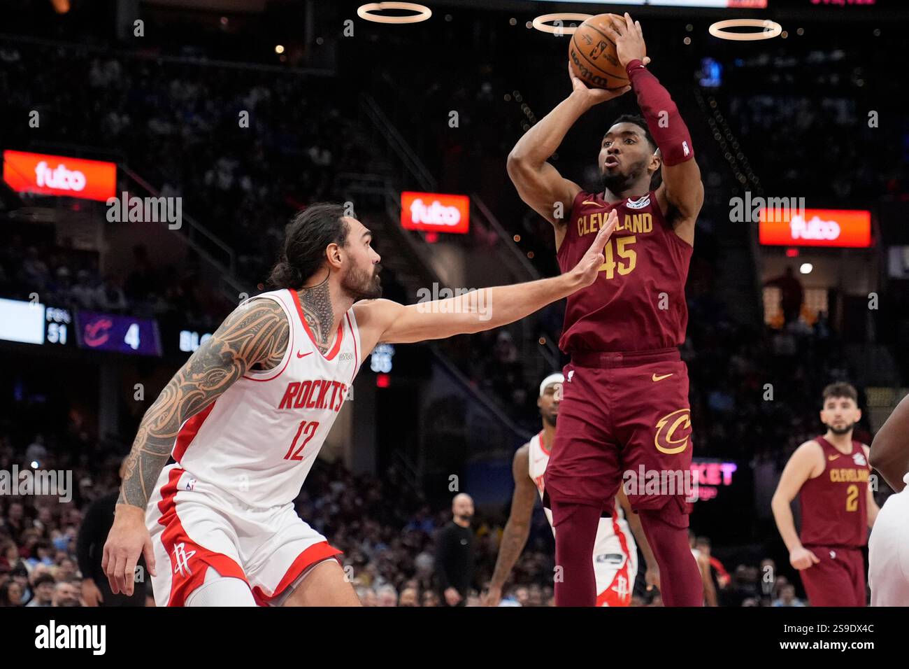 Cleveland Cavaliers guard Donovan Mitchell (45) shoots over Houston ...
