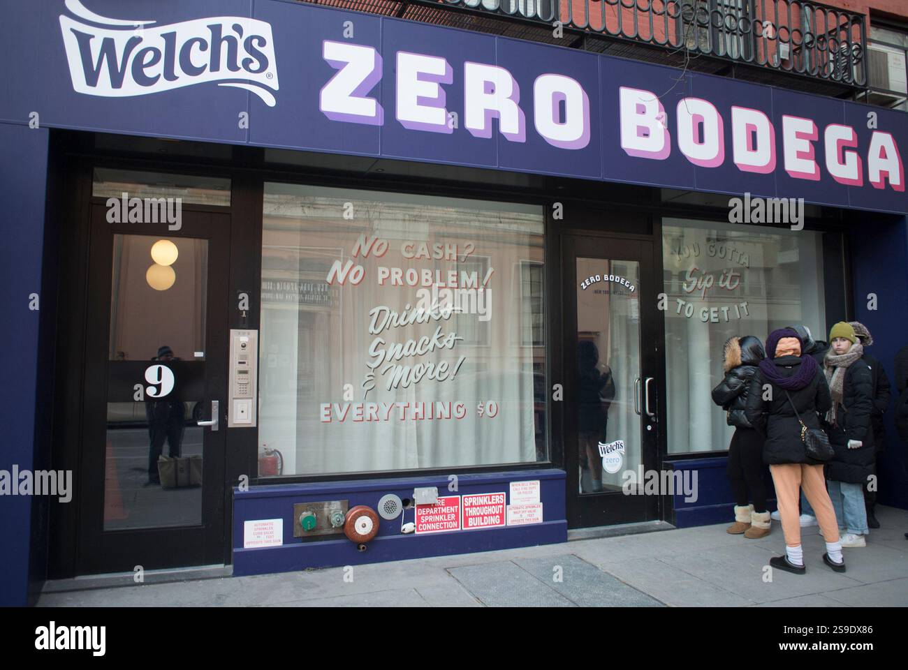 January 25, 2025, New York City, New York, USA: People line up at pop up shop Welchâ€™s Zero ...