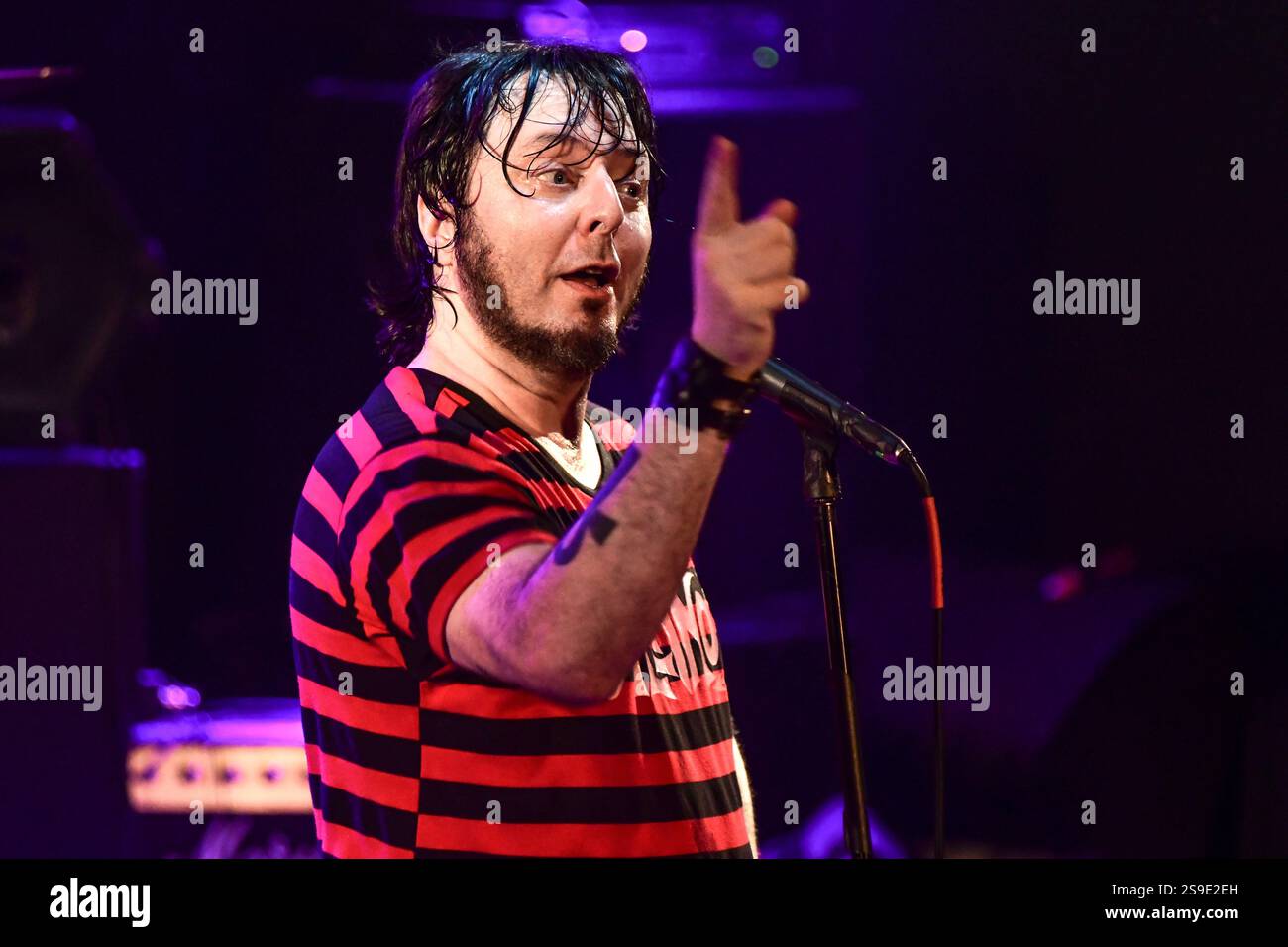 Villanos rock hi-res stock photography and images - Alamy