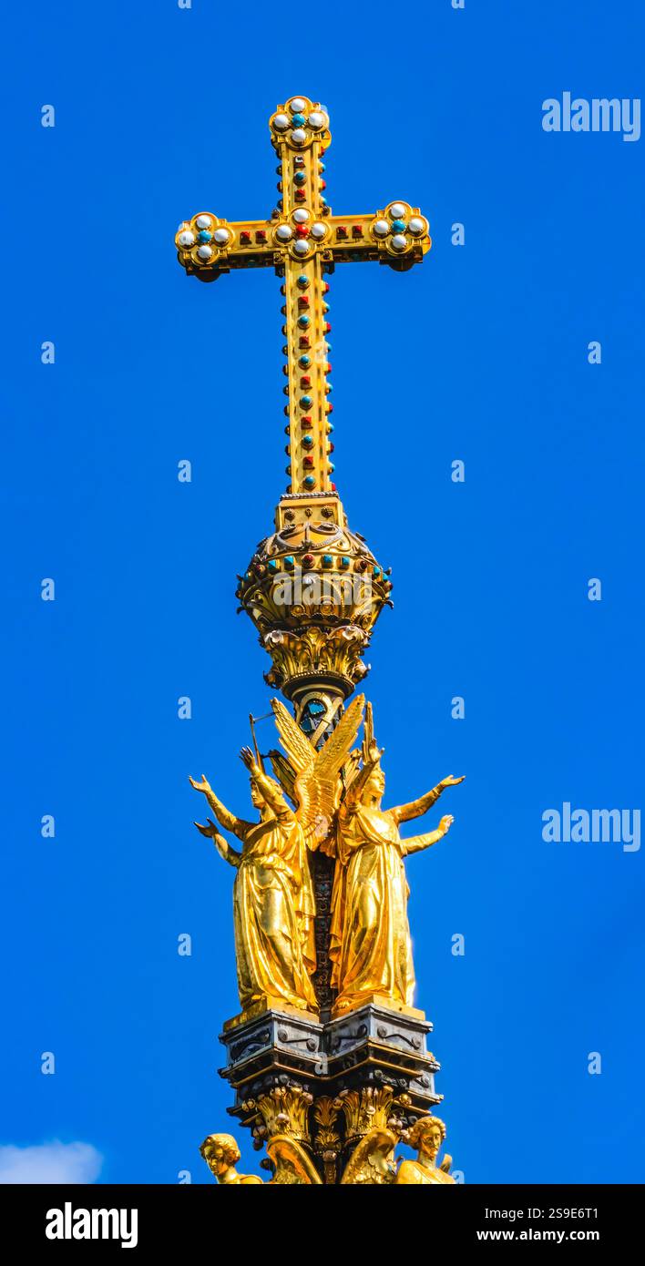 Golden Cross Angels Colorful Prince Albert Memorial Kensington London ...