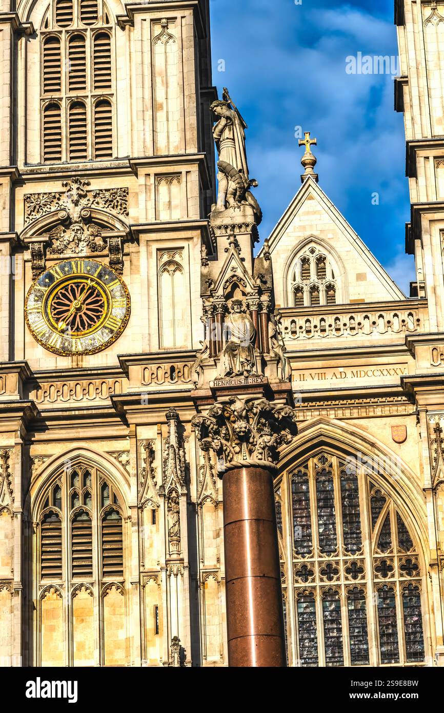 Westminster Abbey Church War Memorial Clock Westminster London England ...