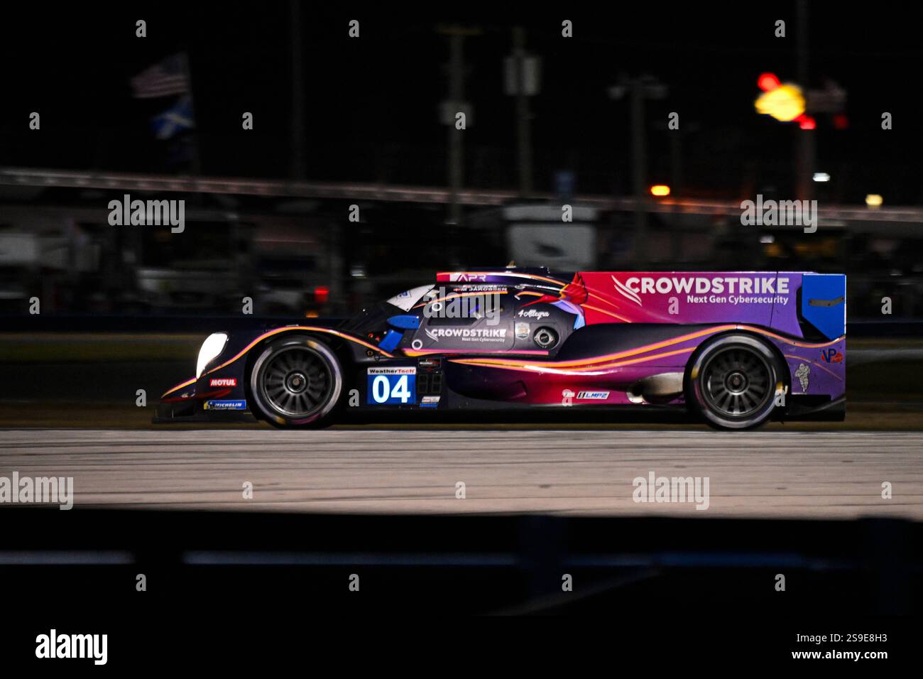 Crowdstrike racing hi-res stock photography and images - Alamy
