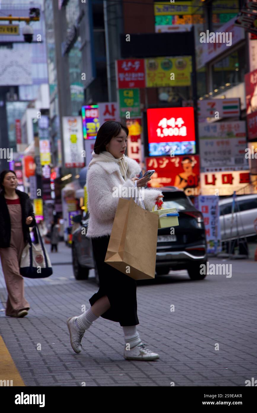 Gangnam style korean hi-res stock photography and images - Alamy