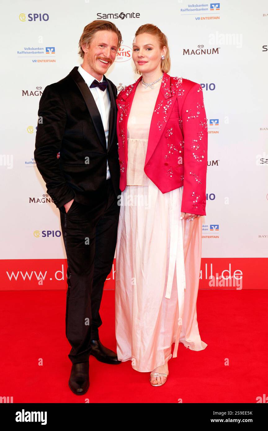 Golo Euler und Rosalie Thomass beim 49. Deutschen Filmball 2025 im Hotel Bayerischer Hof ...