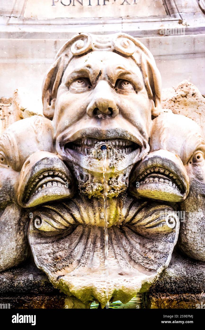 Face in pantheon rome hi-res stock photography and images - Alamy