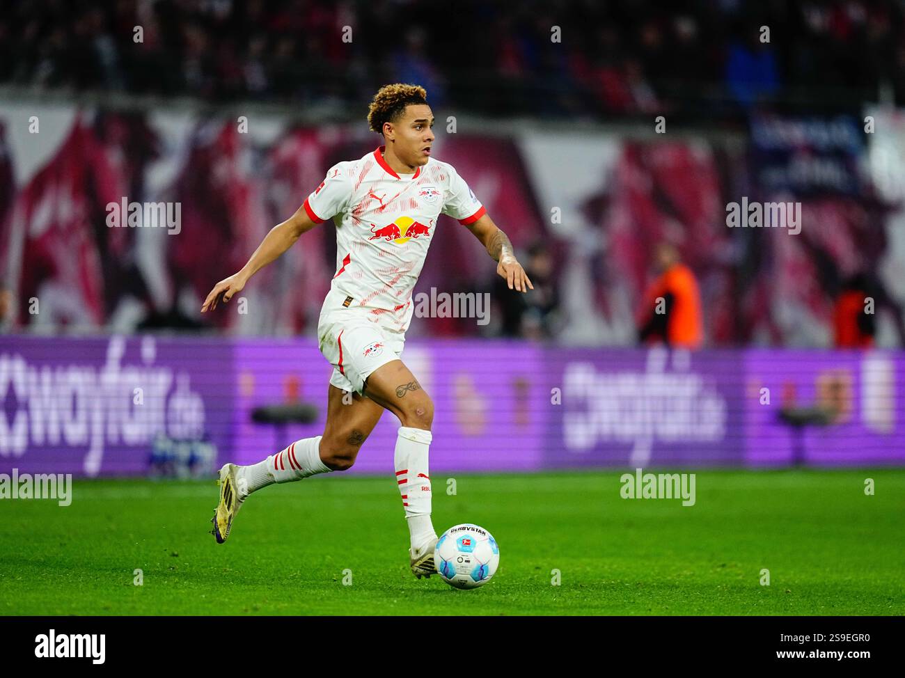 January 25 2025: Amadou Haidara (RB Leipzig) controls the ball during a ...