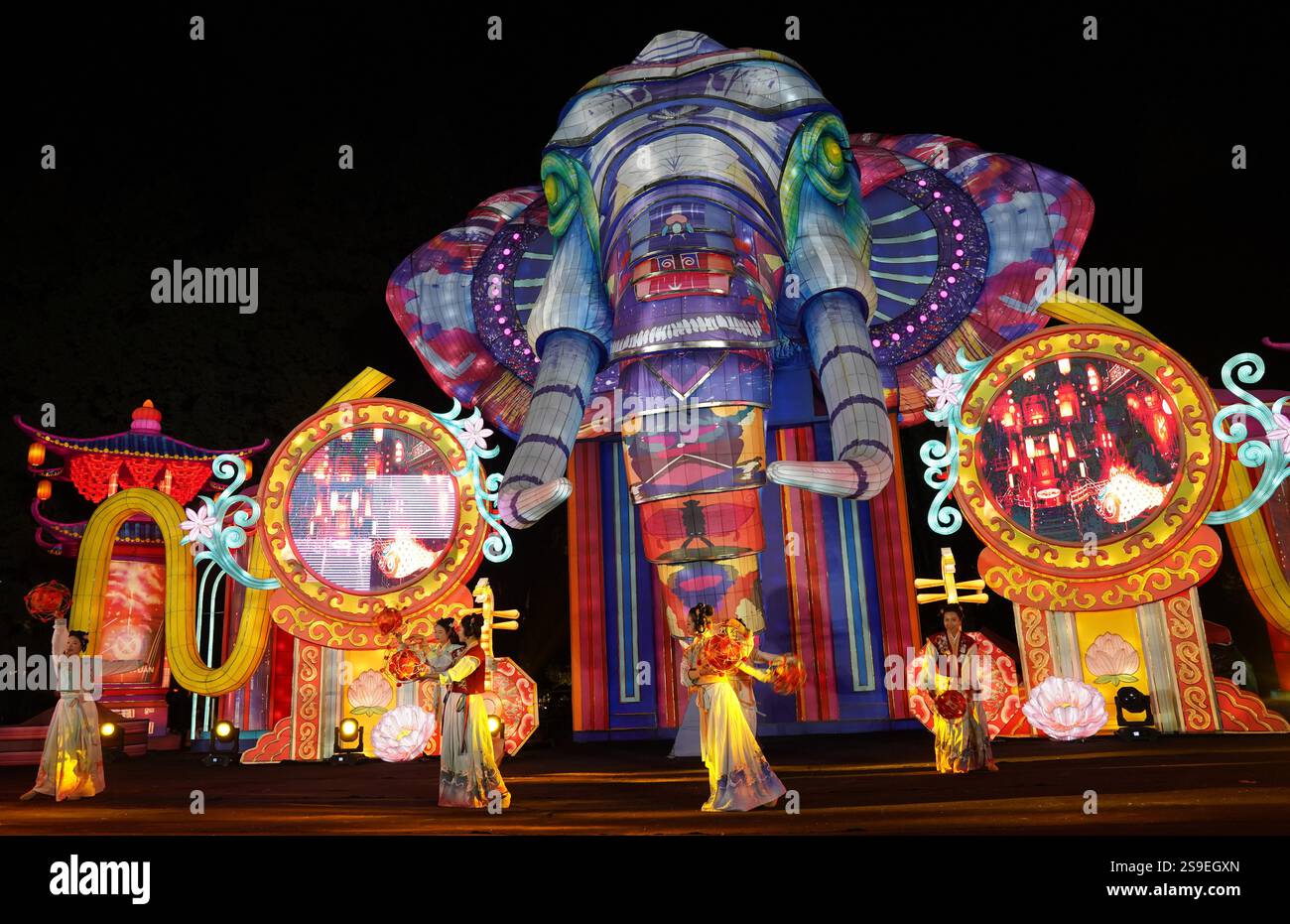 Splendid lanterns are lit up at Daguan Park in Kunming City, southwest ...