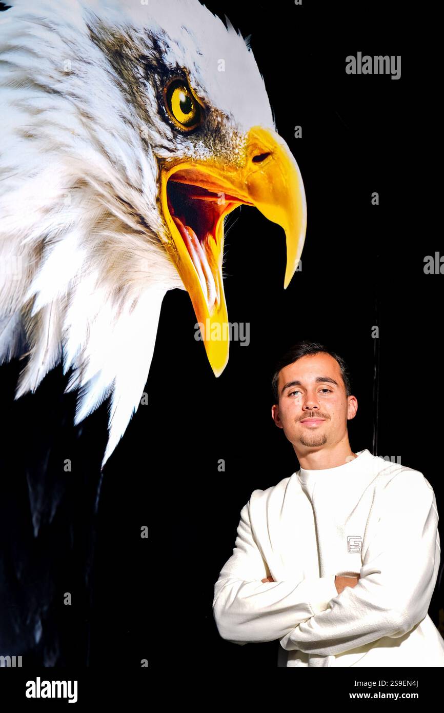 DEVENTER, 24-01-2025 Dutch Football season 2024 / 2025. Photoshoot of ...