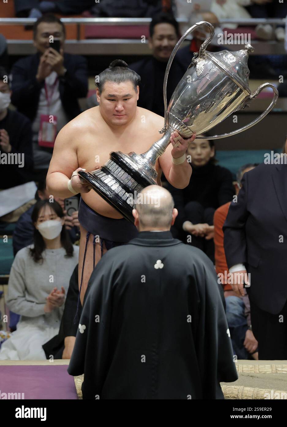 Ozeki Hoshoryu receives the Emperor's Cup from Japan Sumo Association ...