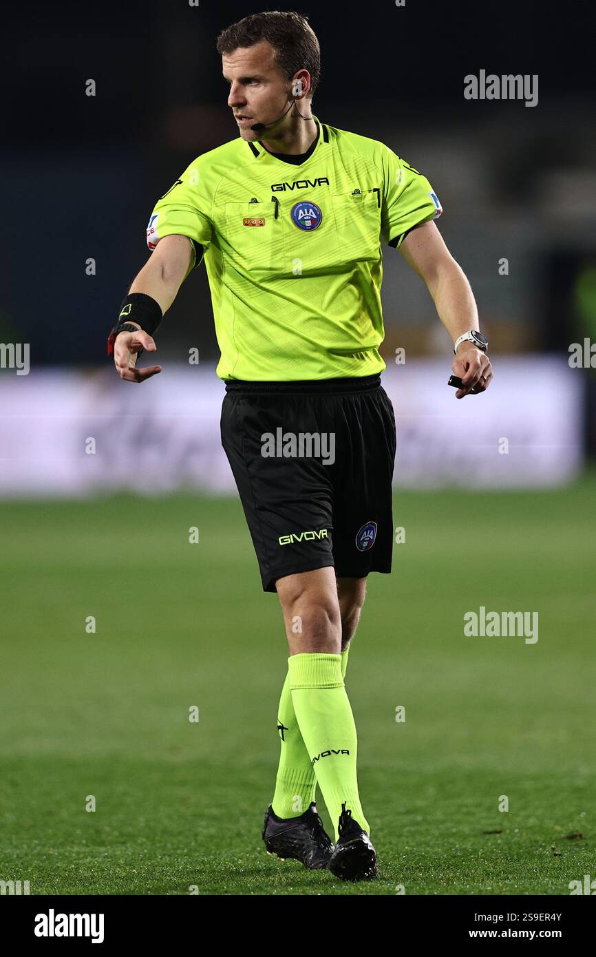 Federico La Penna (Referee) during the Italian "Serie A" match between ...