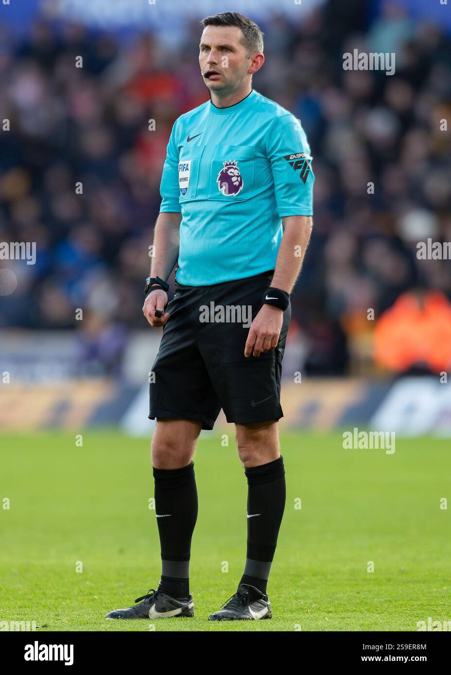 Wolverhampton, England, 25th January 2025. Referee Michael Oliver ...