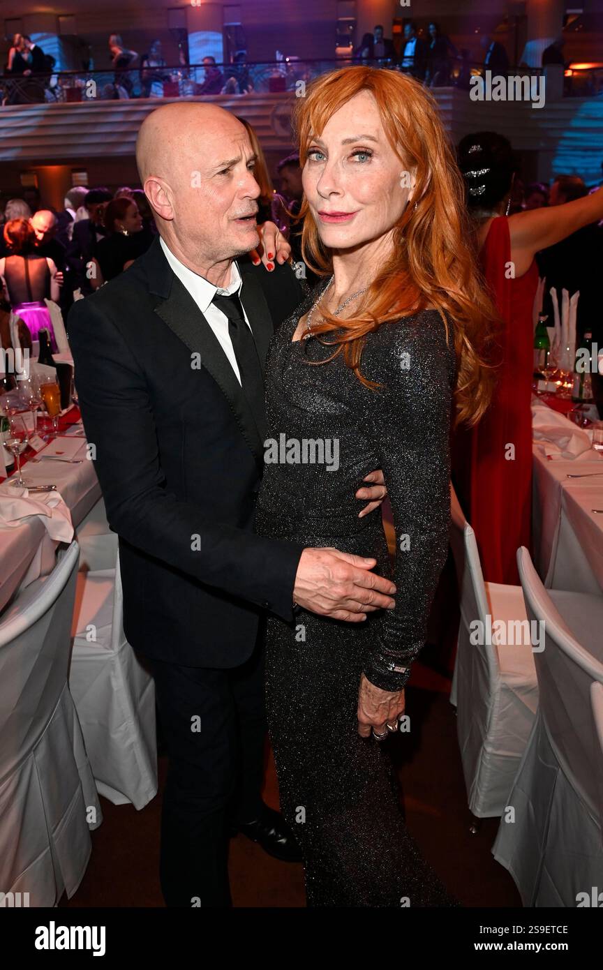 Christian Berkel und Andrea Sawatzki beim 49. Deutschen Filmball 2025 im Hotel Bayerischer Hof ...