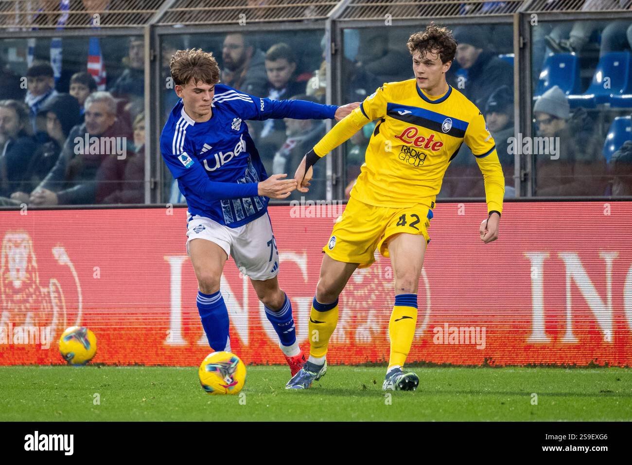 Paz Martinez Nicolas Como and Scalvini Giorgio Atalanta B.C. during ...