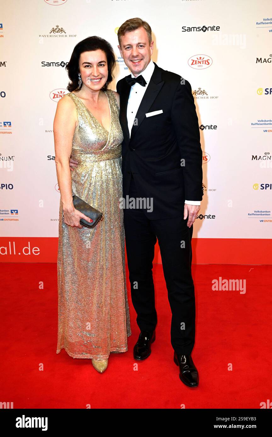 Dorothee Bär mit Ehemann Oliver Bär beim 49. Deutschen Filmball 2025 im Hotel Bayerischer Hof ...
