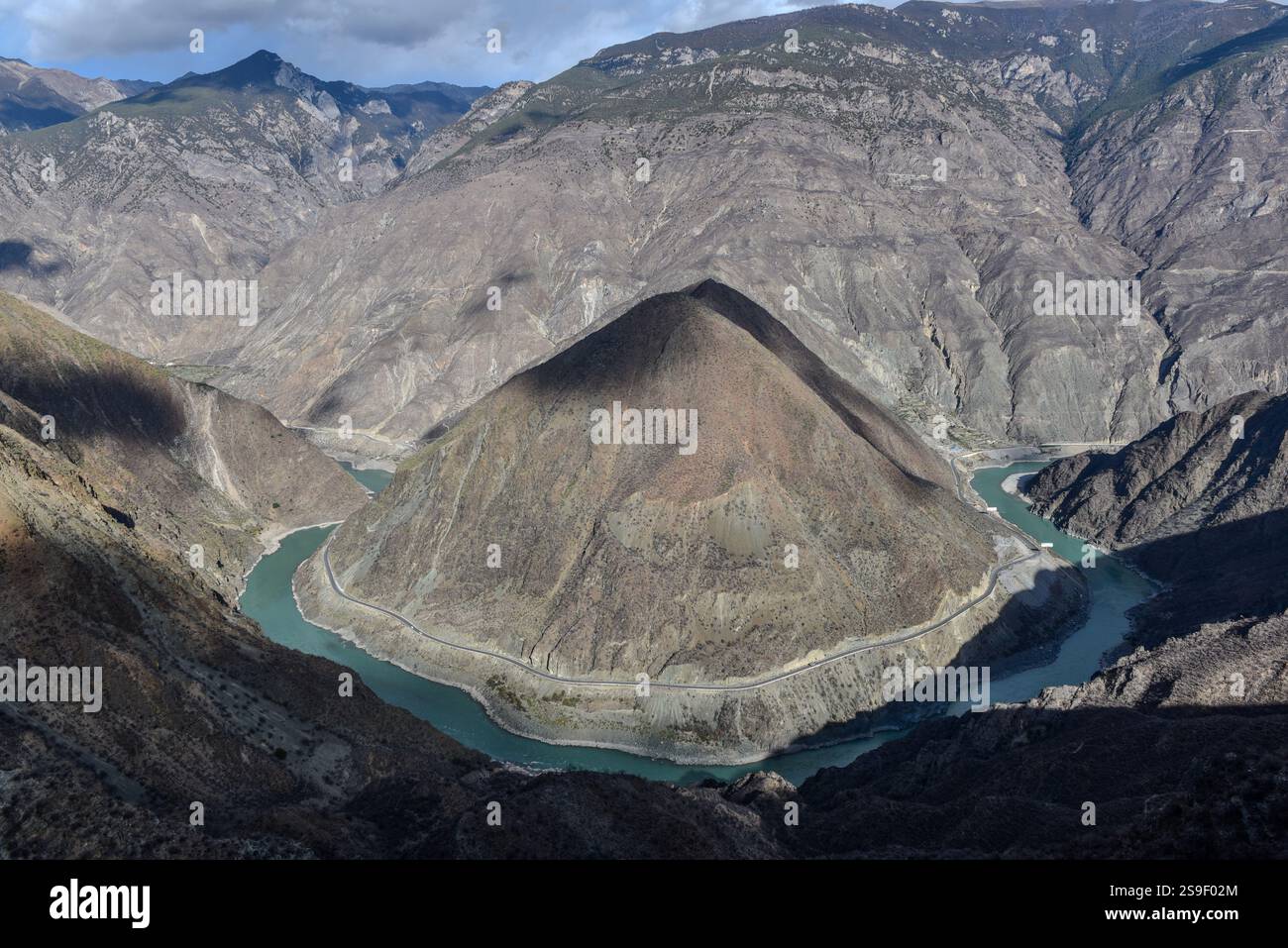 Moon shaped bend hi-res stock photography and images - Alamy