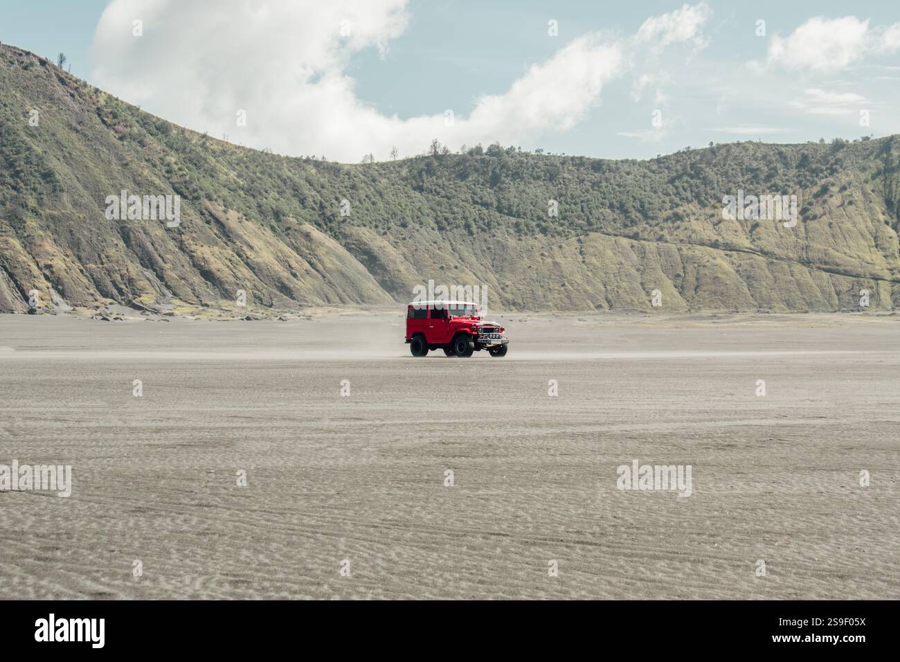 Jeep 4x4 with Beautiful view in the Desert, Bromo Sand Sea, Bromo ...