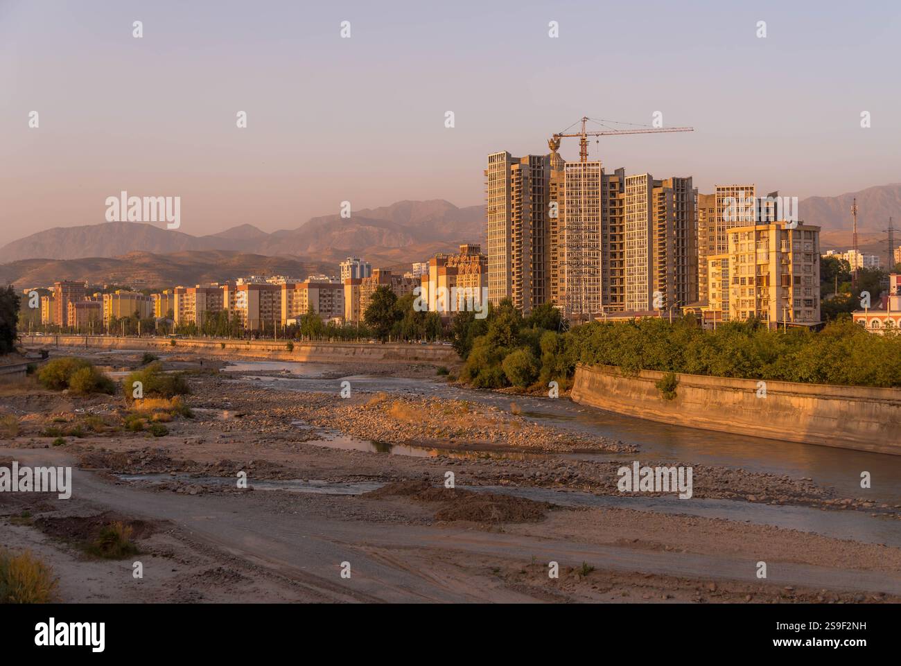Dushanbinka hi-res stock photography and images - Alamy
