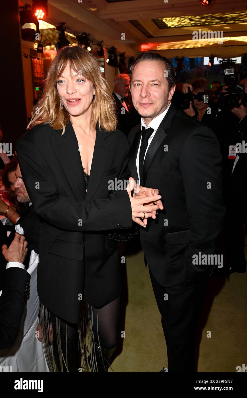 Heike Makatsch und Trystan Pütter beim 49. Deutschen Filmball 2025 im ...