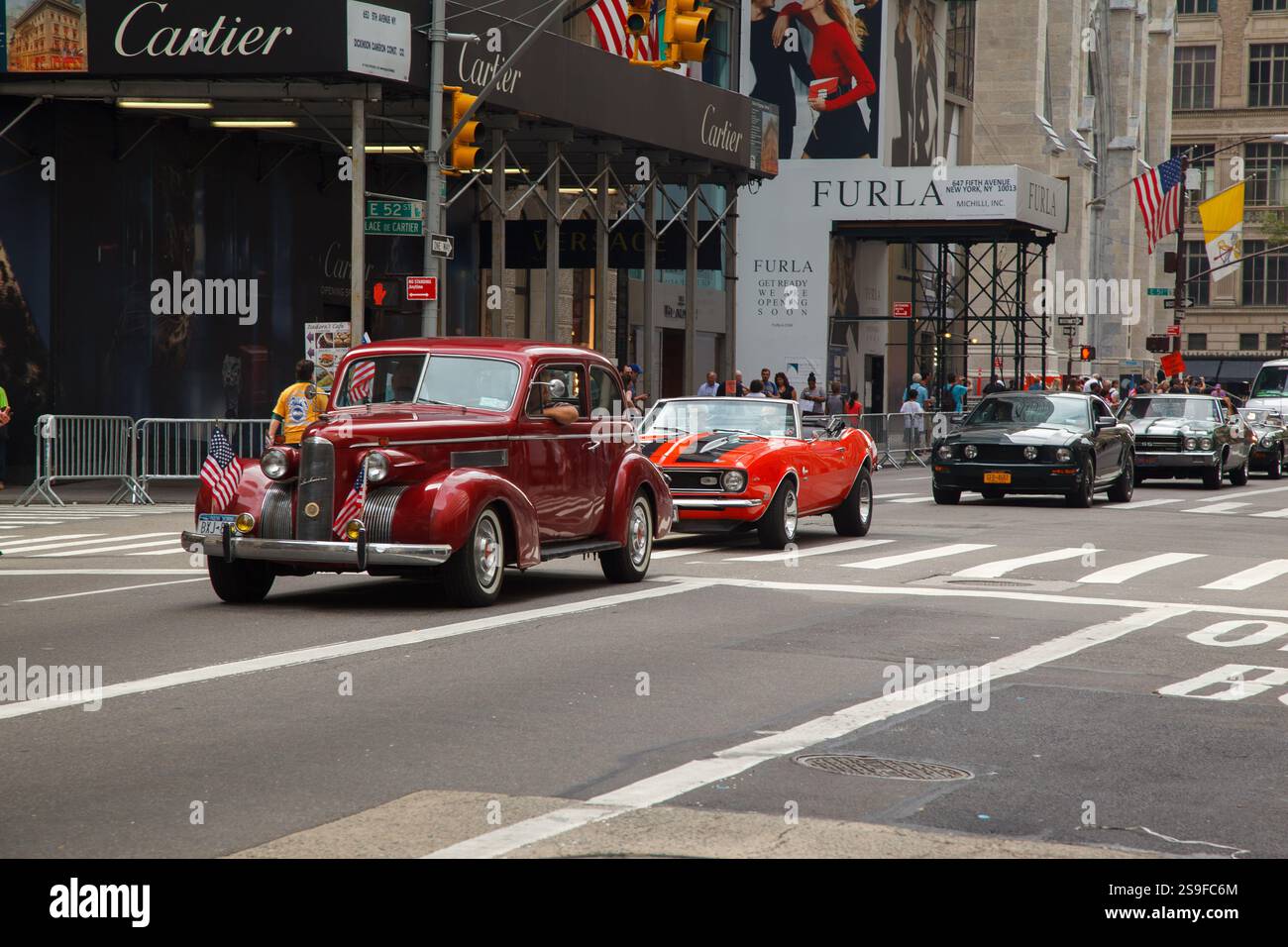 A Vintage cars parade at the fifth avenue, Midtown Manhattan, New York ...