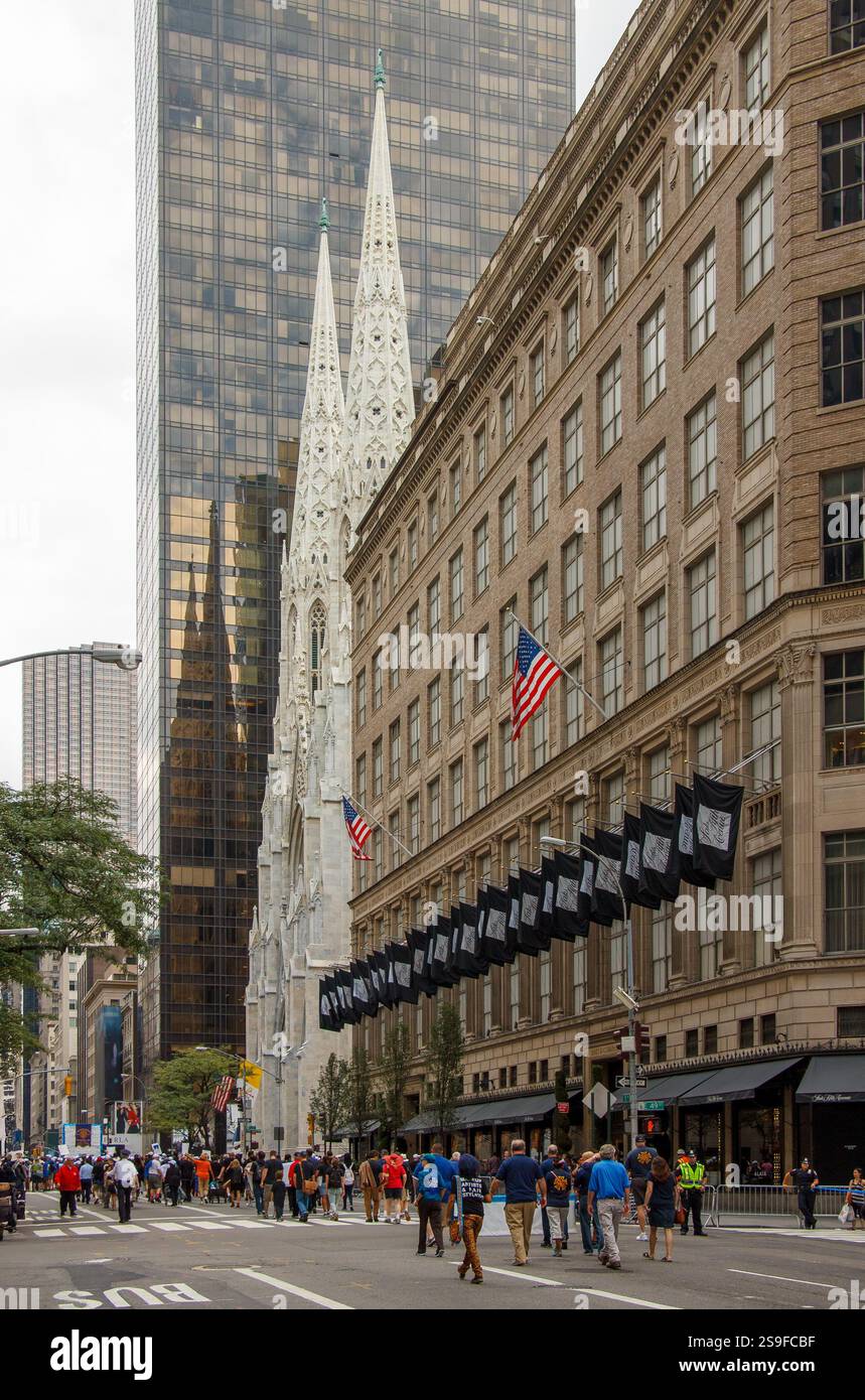 The St Patrick Cathedra,d the skyscrapers at the Labor day parade ...