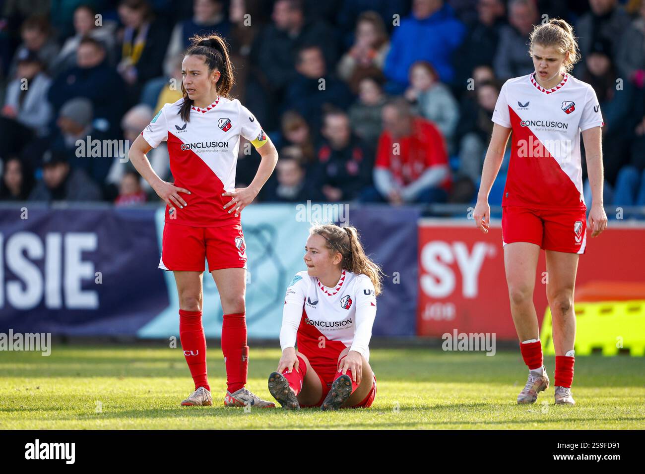 UTRECHT, NETHERLANDS - JANUARY 26: Marthe Munsterman of FC Utrecht ...