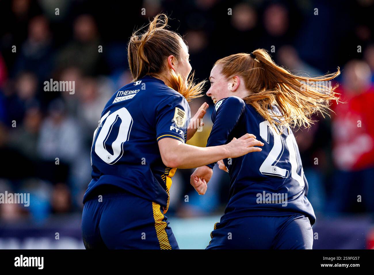 UTRECHT, NETHERLANDS - JANUARY 26: Nikee van Dijk of FC Twente ...