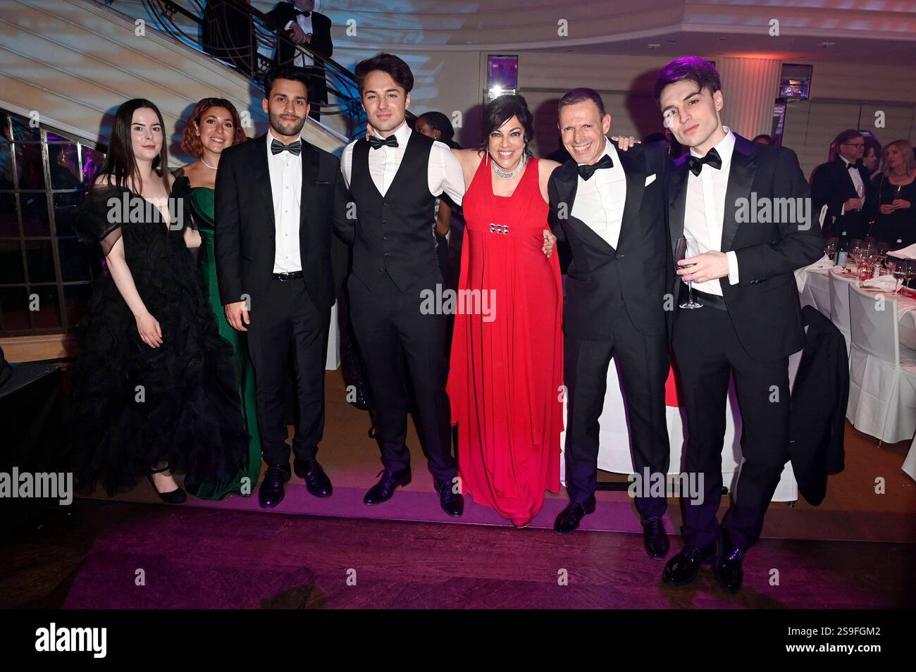 Laura Andres, Melodi Zechbauer, And Kepir, David Zechbauer, Alice ...