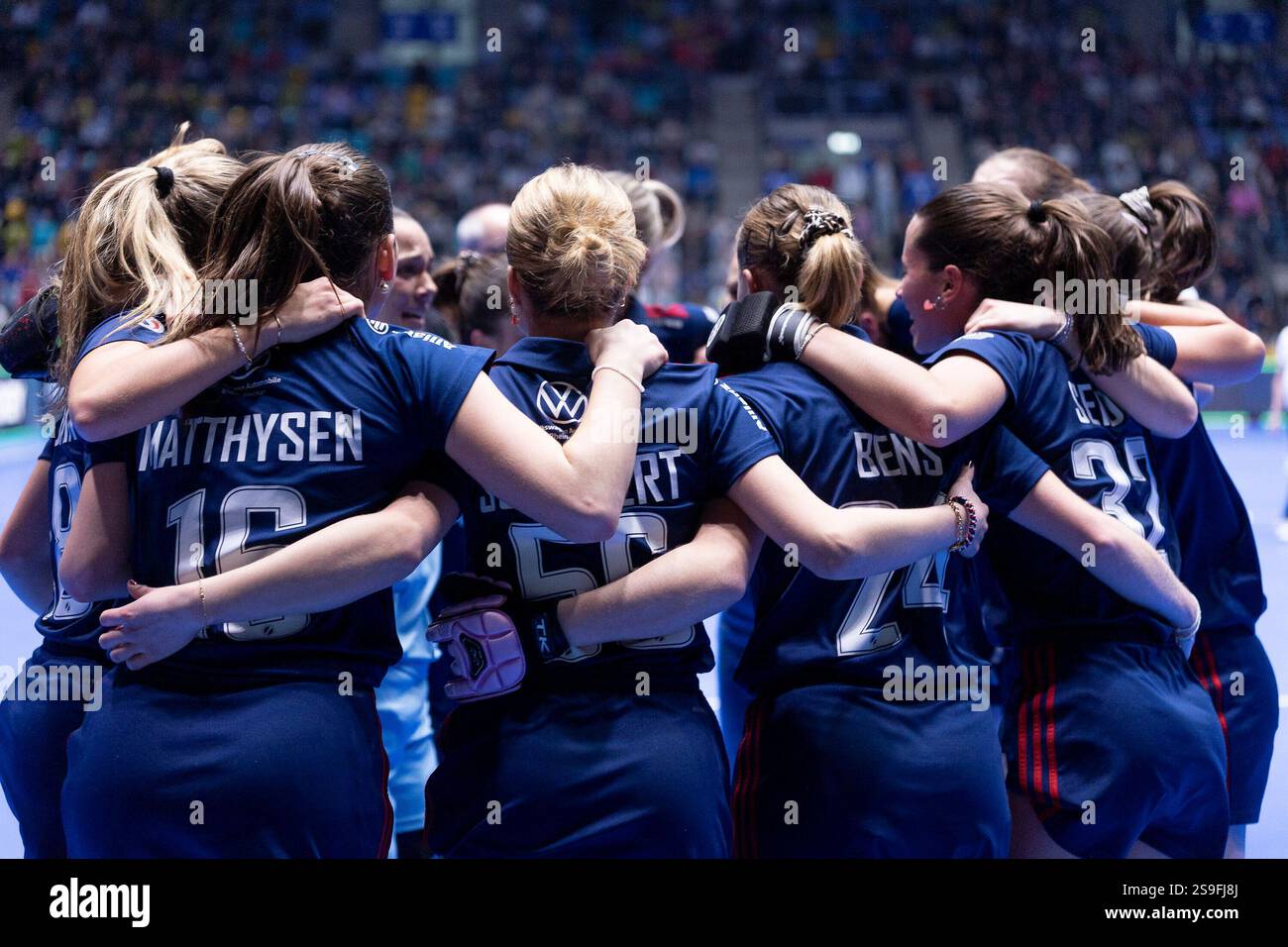 Alexine Matthysen (Mannheimer HC #16) & Laura Schubert (Mannheimer HC ...