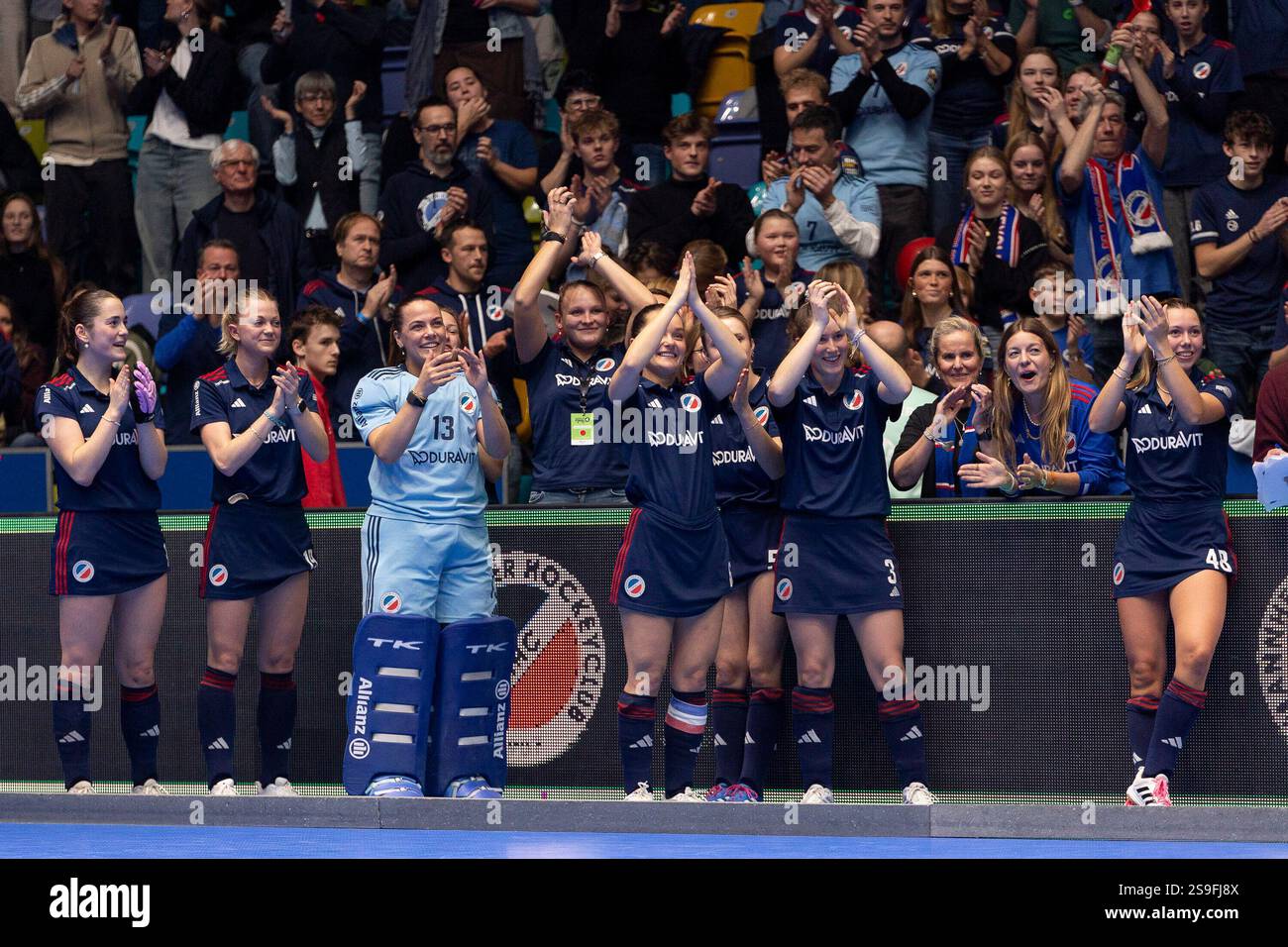 Chiara Vischer (Mannheimer HC #13) & Fiona Felber (Mannheimer HC #6 ...