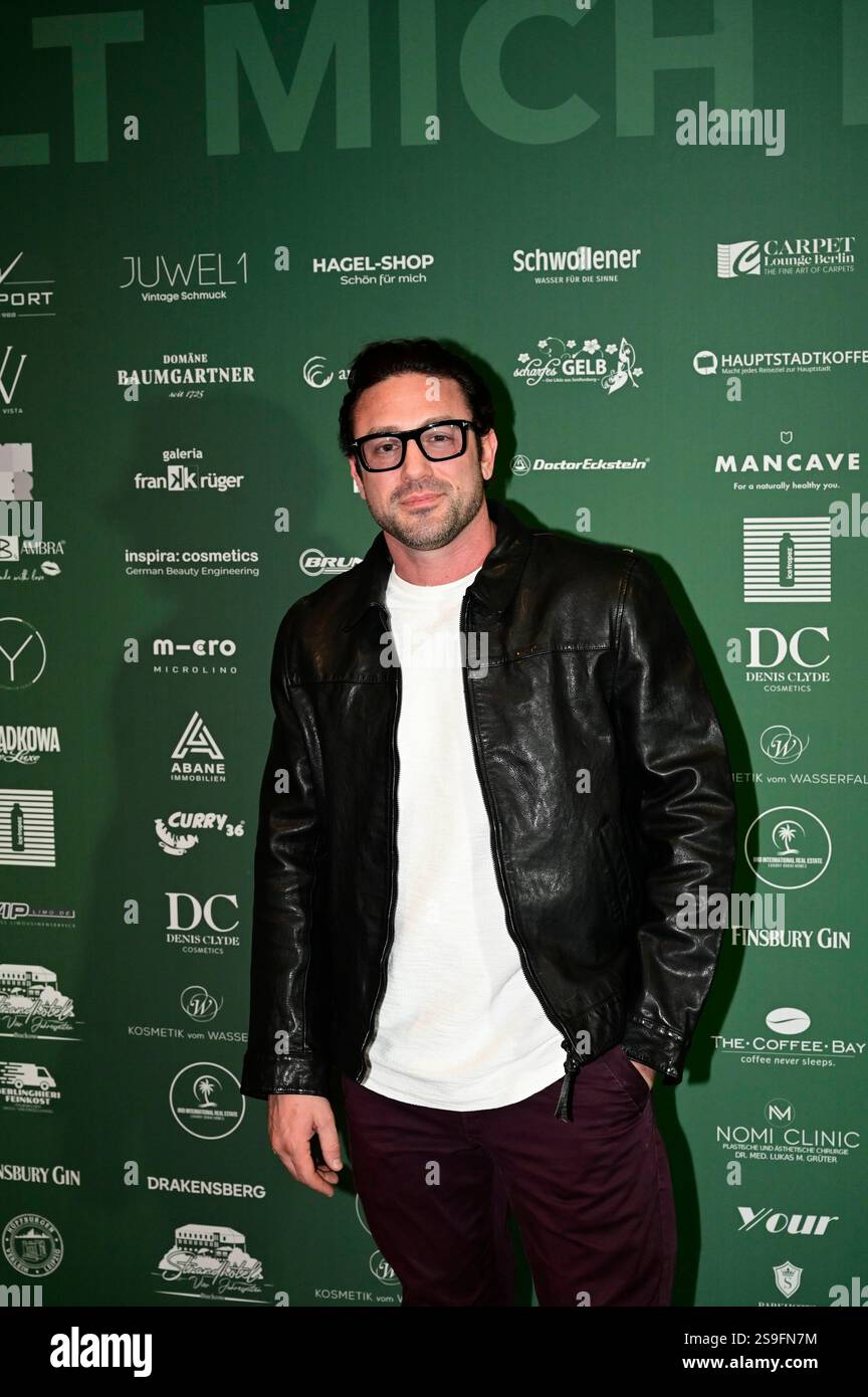 Daniel Lopes bei der 7. Dschungelparty zum TV-Start von Ich bin ein ...