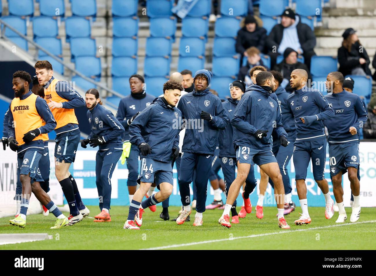 45 Issa SOUMARE (hac) - 04 Gautier LLORIS (hac) - 32 Timothee PEMBELE ...