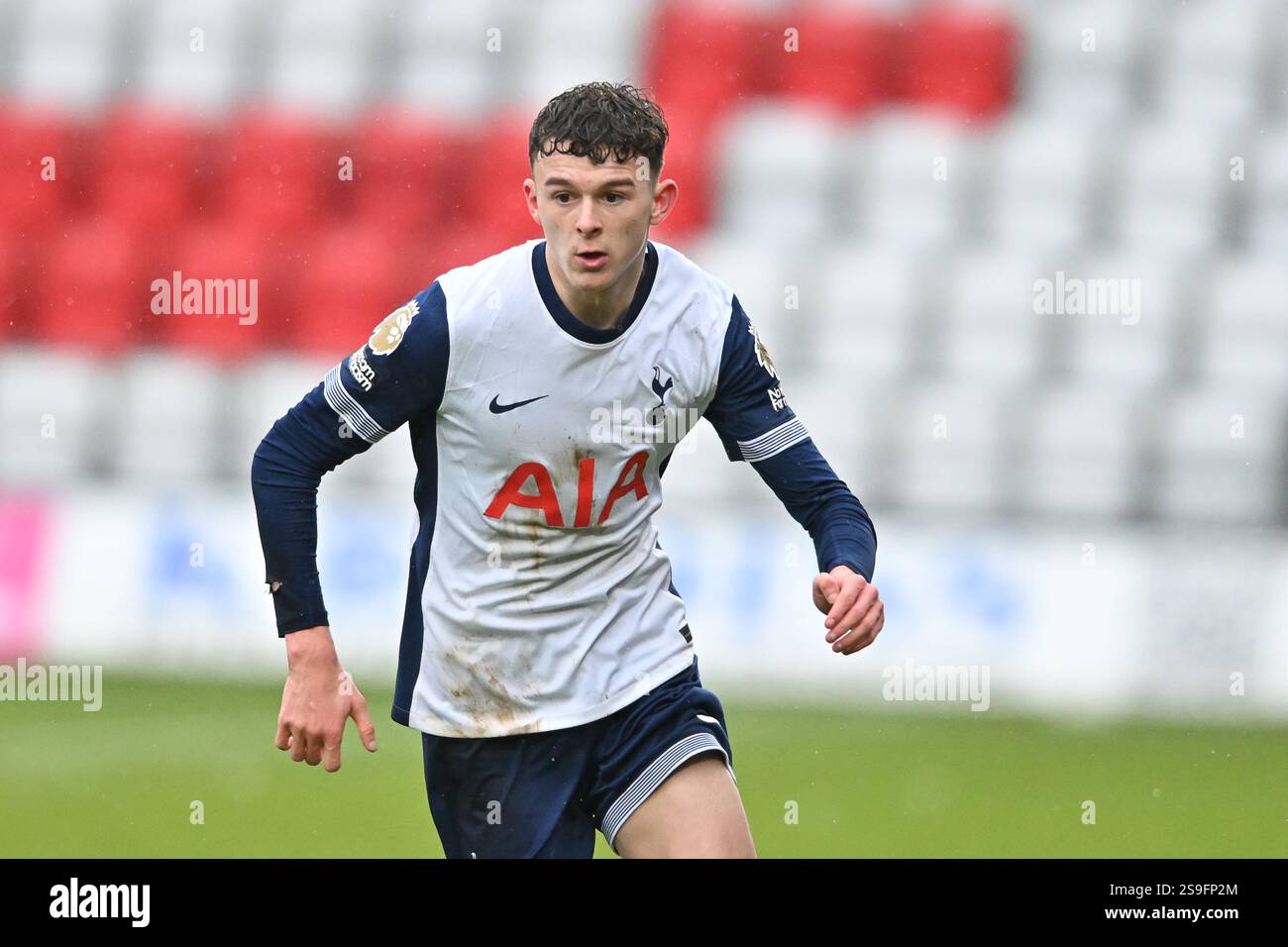 Maeson King (3 Tottenham)goes forward during the Premier League 2 match ...