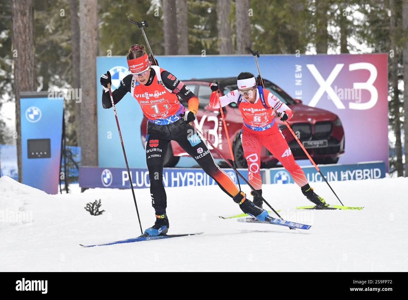 ANTHOLZ-ANTERSELVA, ITALY - JANUARY 26: Marlene Fichtner of Germany and ...