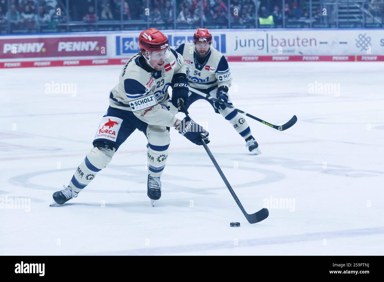 Augsburg, Deutschland 24. Januar 2025: 1. DEL - 2024/2025 - Sp.39 ...