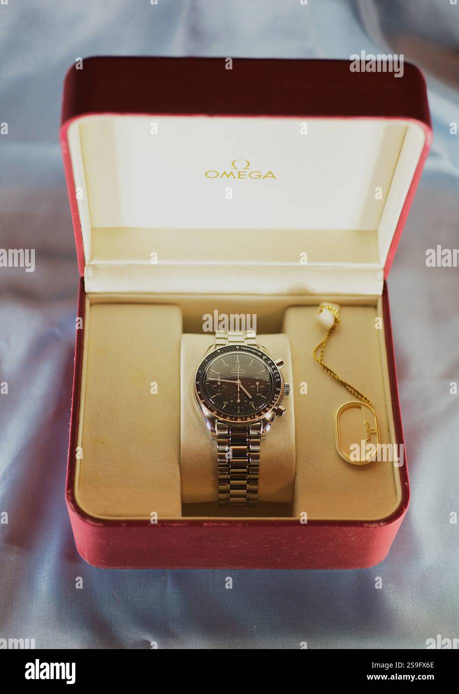 Omega speedmaster reduced. Mini moon watch. In original case. Black ...
