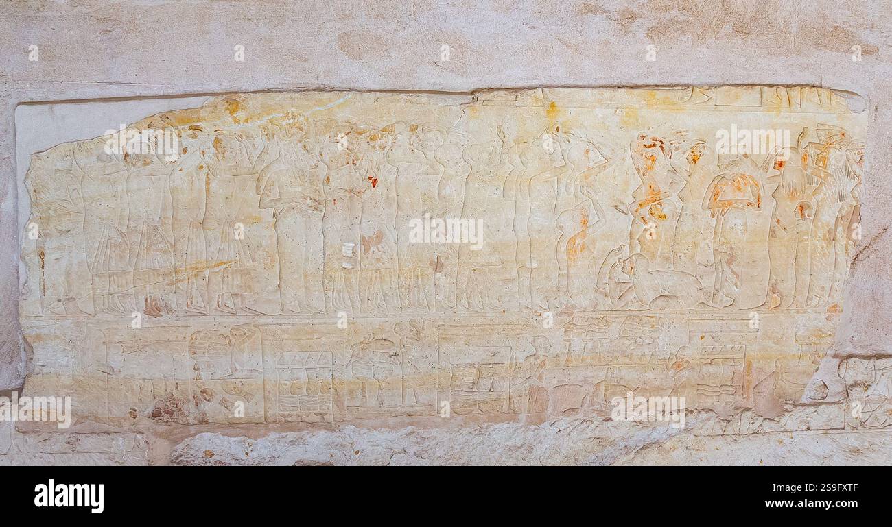 Egypt, Saqqara, tomb of Meryneith, south wall of the inner court ...