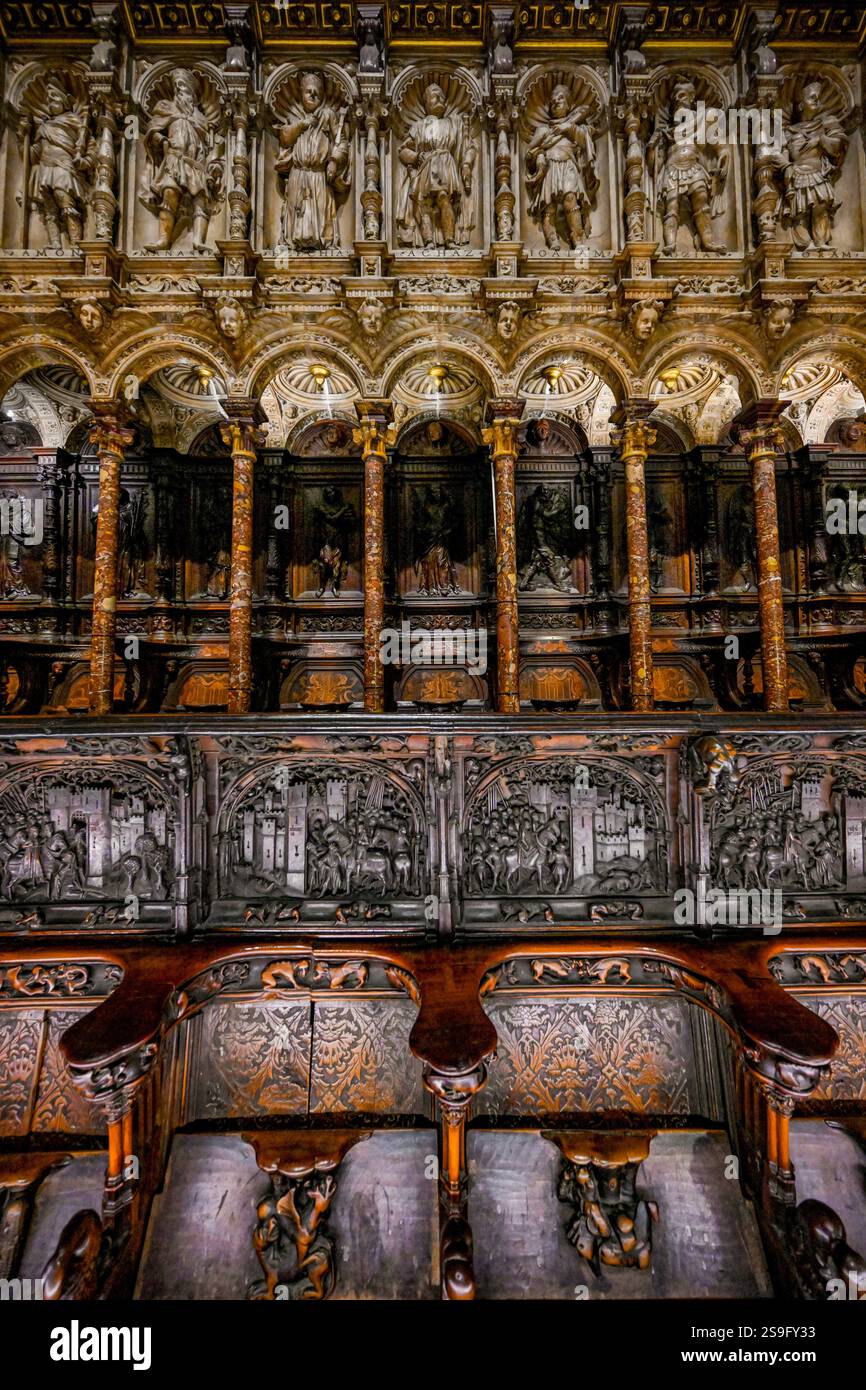 Interior of Toledo Cathedral, Spain Stock Photo - Alamy