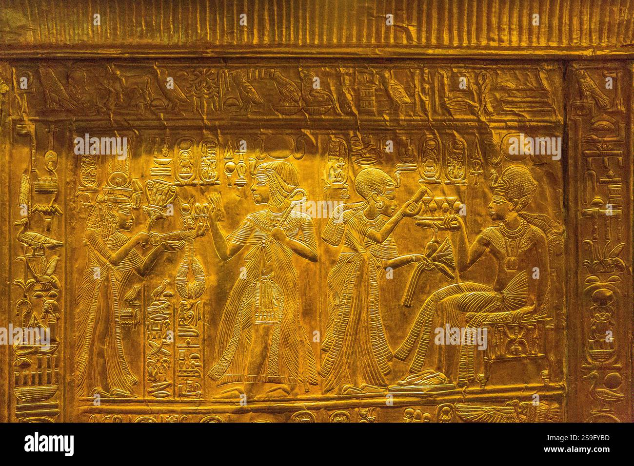 Egypt, treasure of king Tutankhamun, right side of the golden naos ...