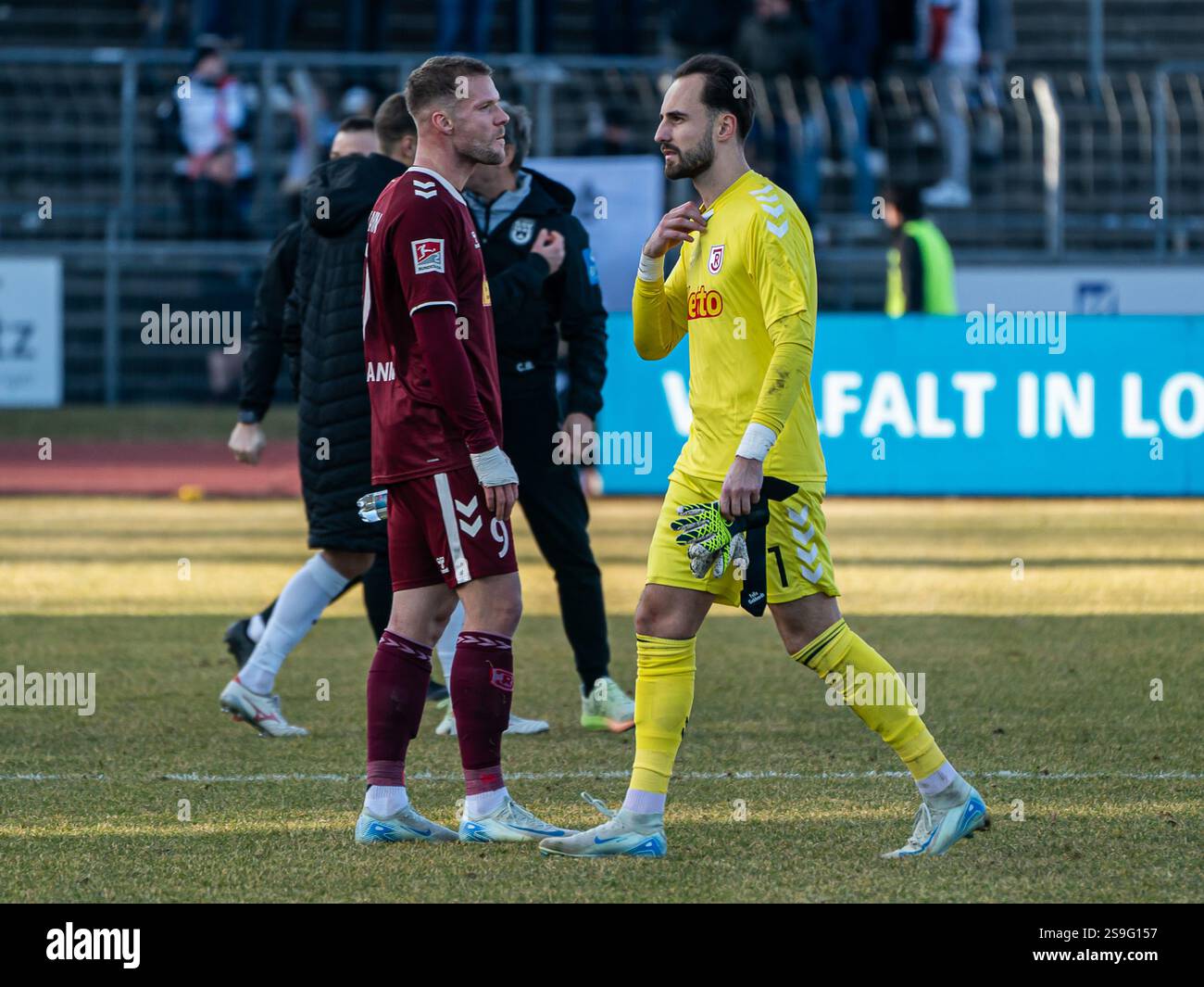 Felix Gebhardt (SSV Jahn Regensburg, #01) und Eric Hottmann (SSV Jahn ...