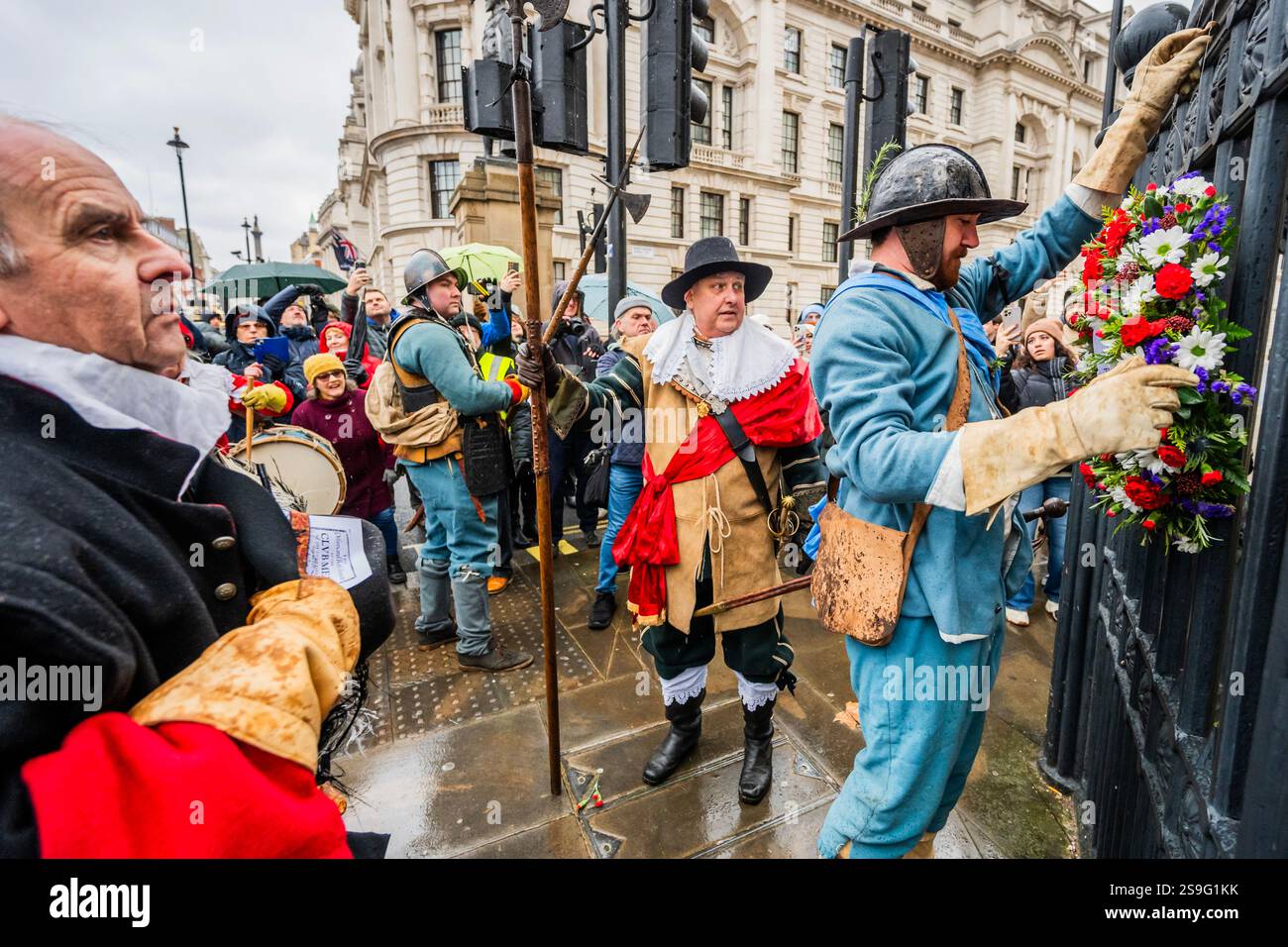 London, UK. 26 Jan 2025. The wreath laying ceremony on the gates of the ...